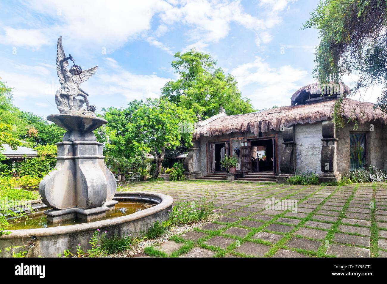 Philippine vernacular architecture hi-res stock photography and images ...