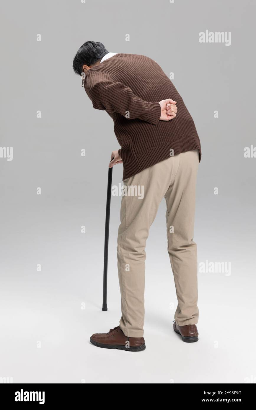 Senior man not feeling well Stock Photo - Alamy