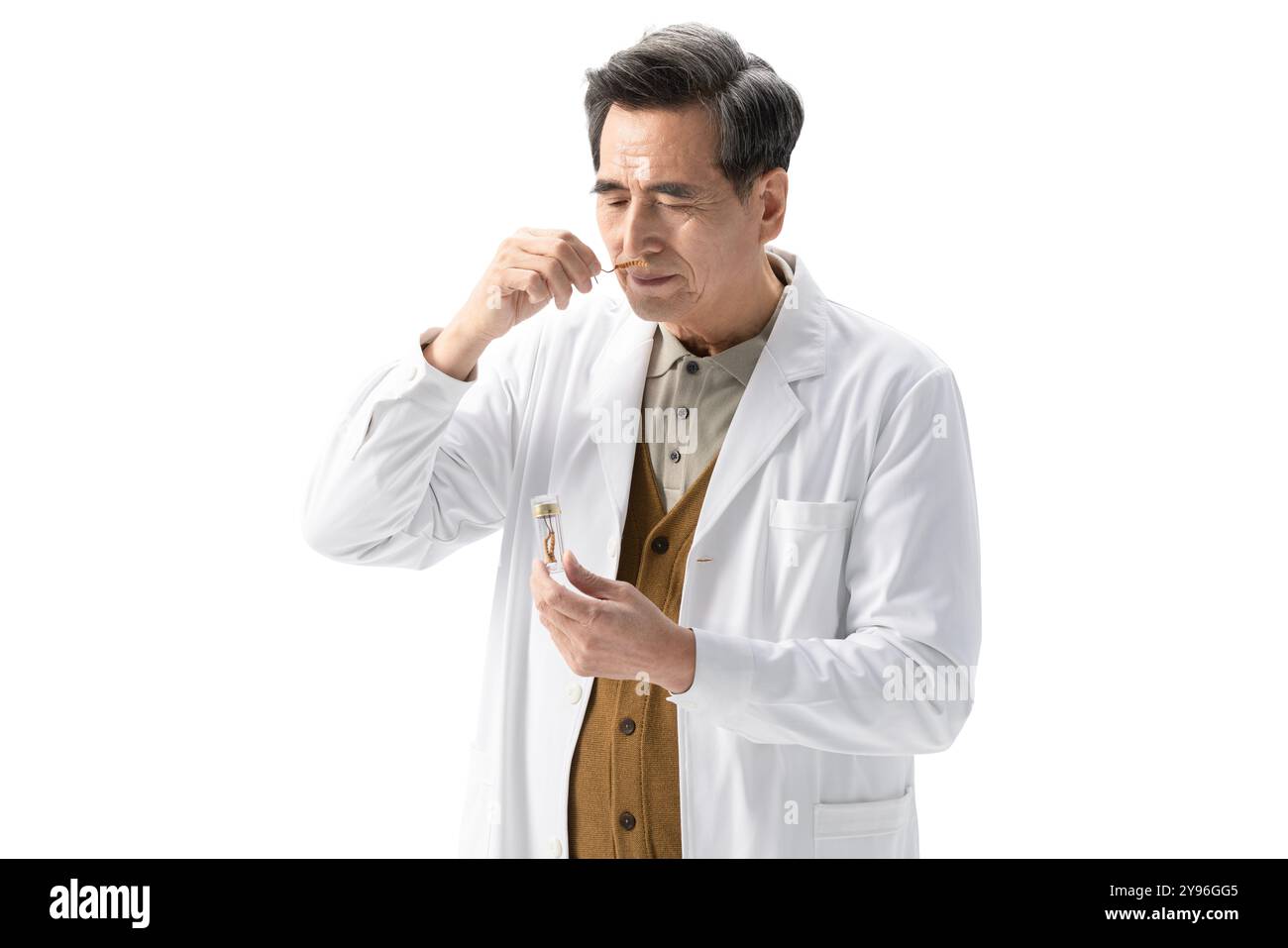 Traditional Chinese physician with cordyceps sinensis Stock Photo - Alamy