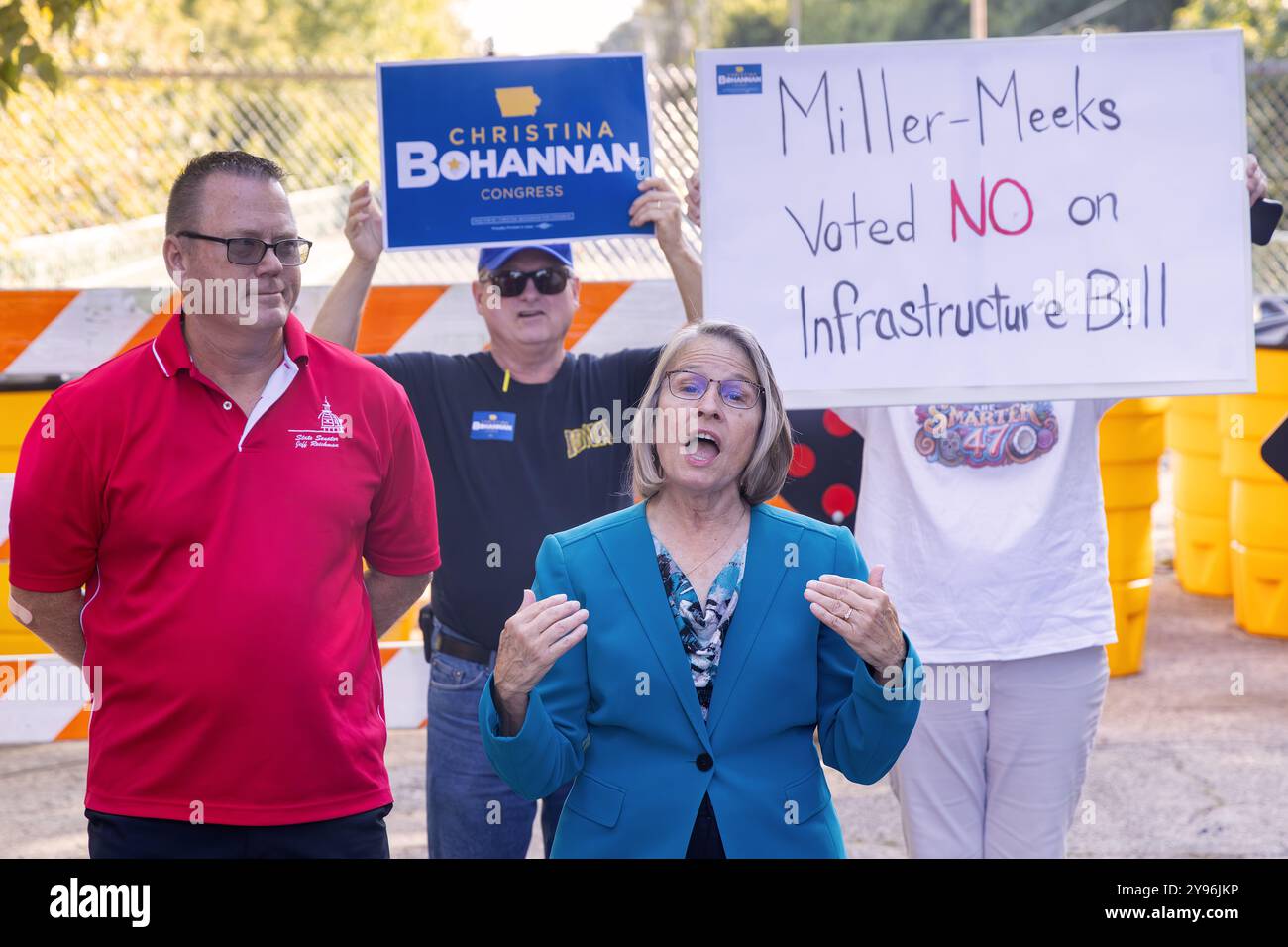 Burlington, Iowa, USA. 8th October, 2024. Iowa 1st Congressional ...