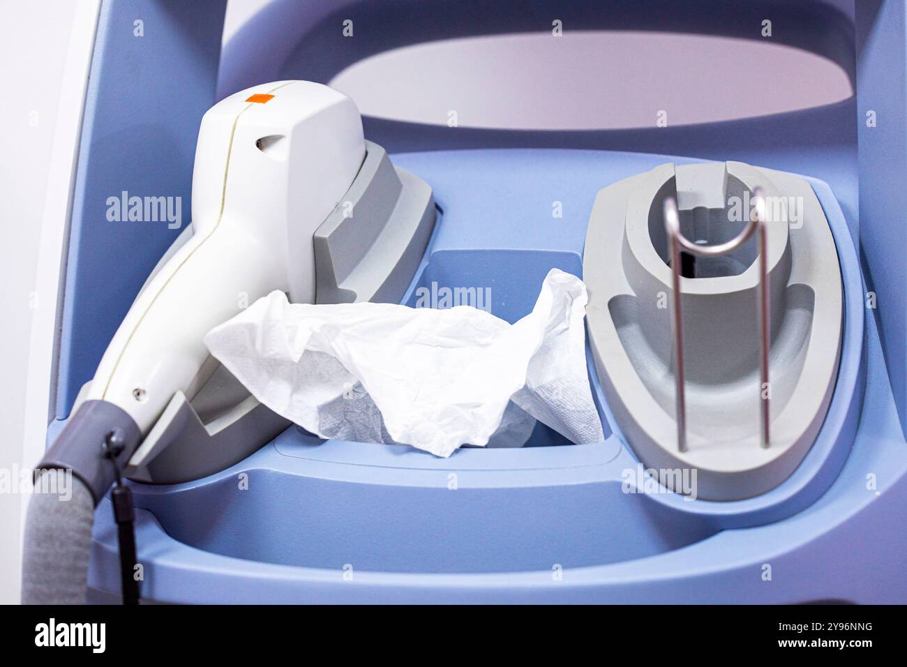 Detachable attachments hi-res stock photography and images - Alamy