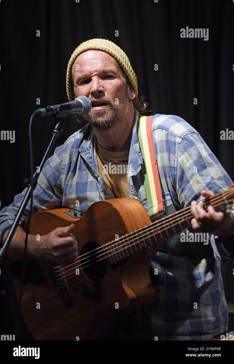 Eddie's attic hi-res stock photography and images - Alamy