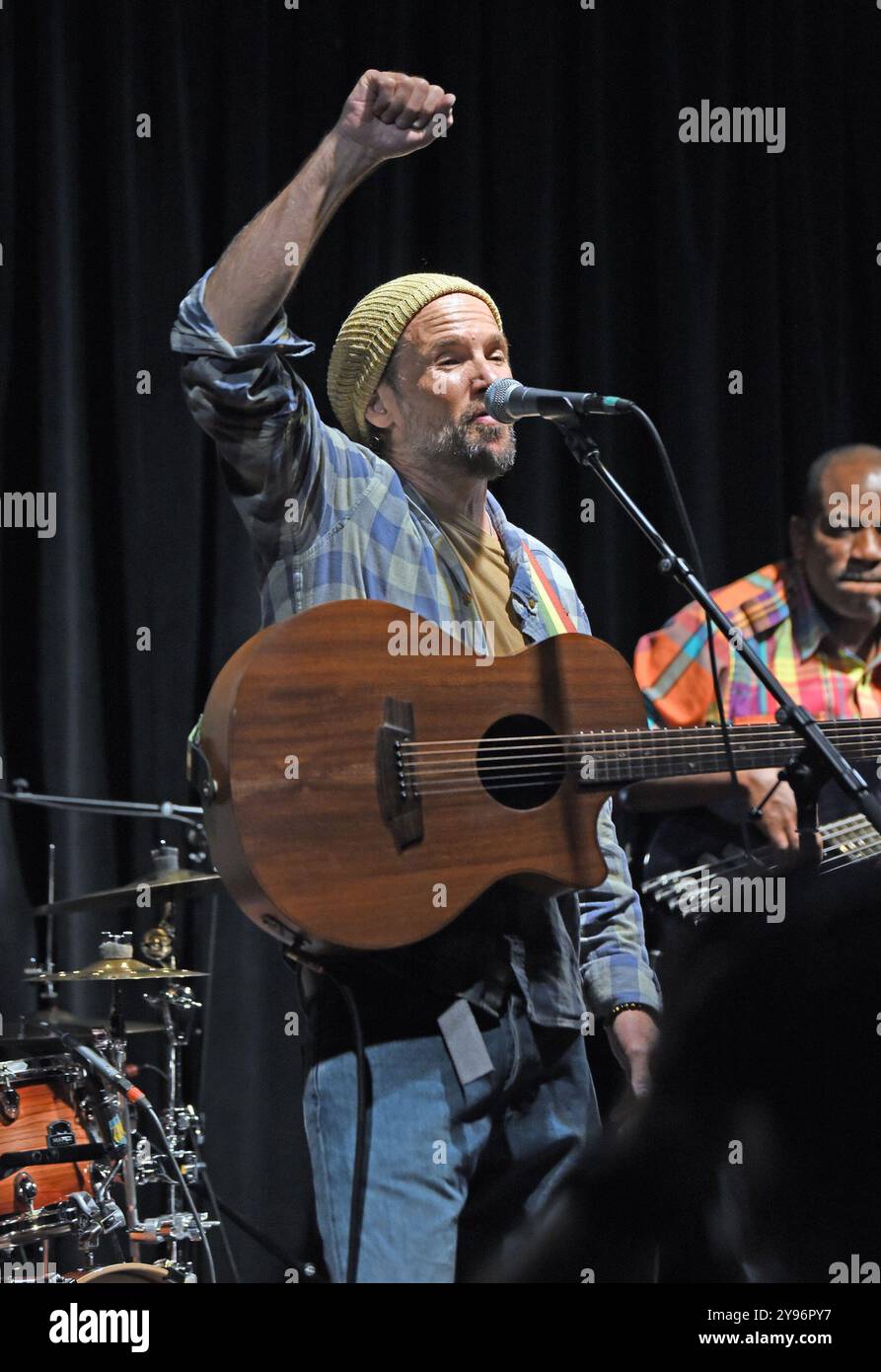 Eddie's attic hi-res stock photography and images - Alamy