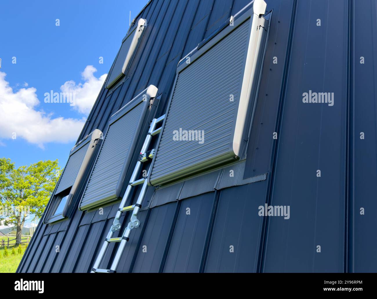 Installation of a solar-powered remote control electrical system on the ...