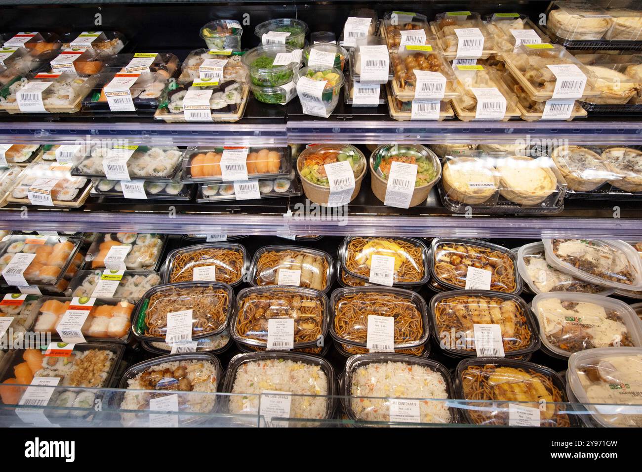 Match supermarket in Nancy (north-eastern France): France): sushi ...