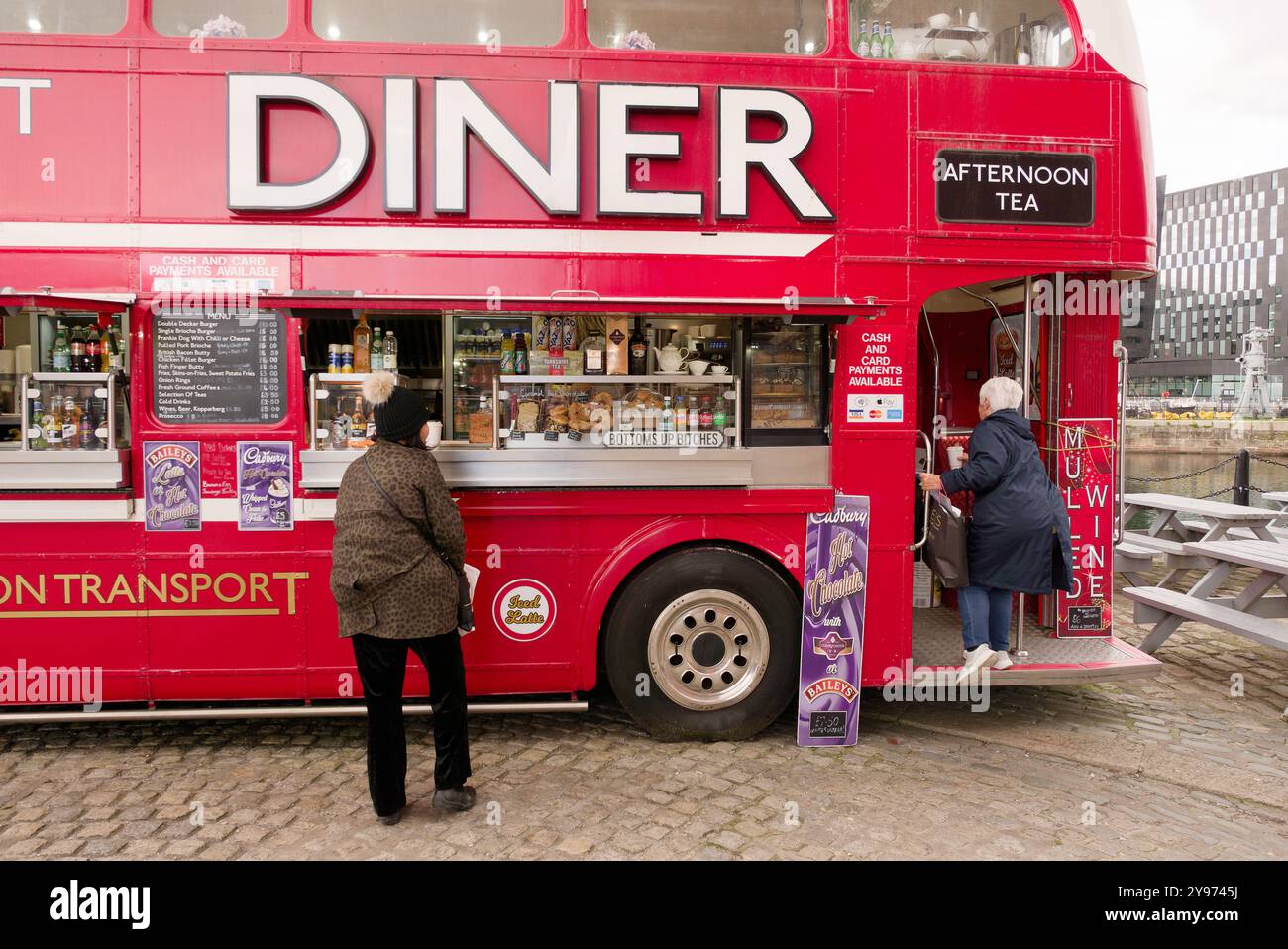 Bus turned into a restaurant hi-res stock photography and images - Alamy