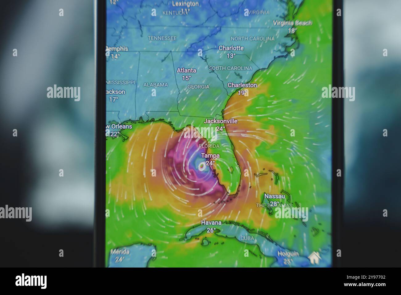 Hurricane Milton on Windy weather radar. 5 category storm hit Florida ...
