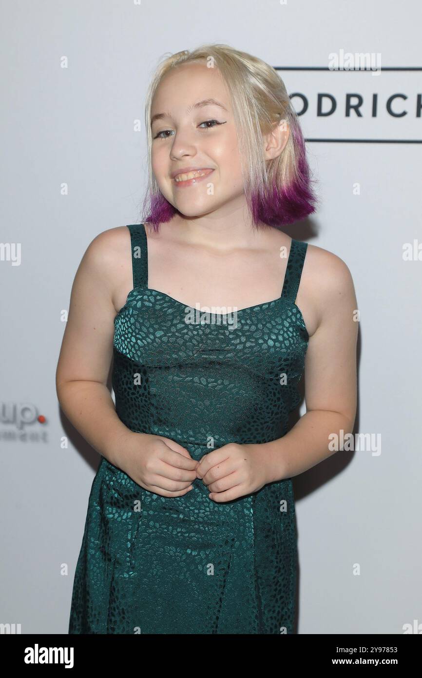 Los Angeles Usa 08th Oct 2024 Vivien Lyra Blair Attends The Arrivals Of The Los Angeles