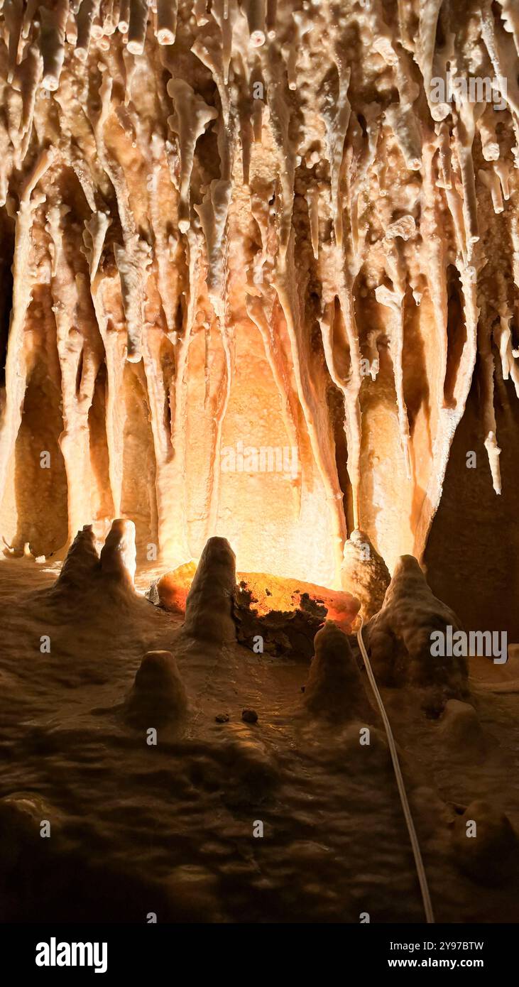 Interior of the prehistoric cave of Cougnac in France Stock Photo - Alamy