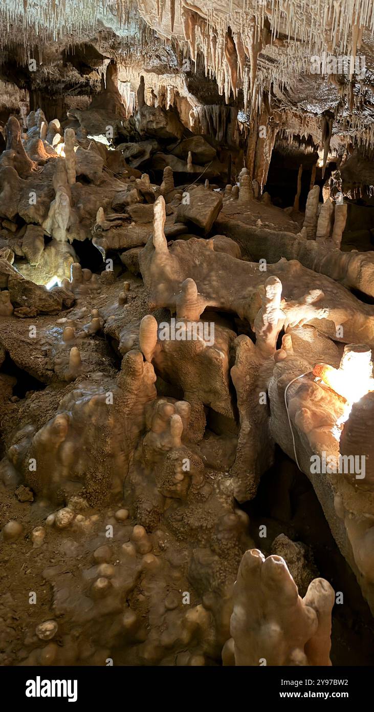 Interior of the prehistoric cave of Cougnac in France Stock Photo - Alamy