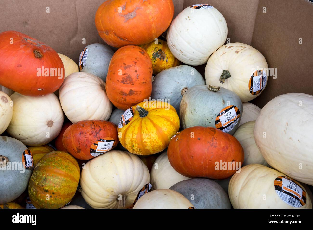 Supermarket containers hi-res stock photography and images - Alamy