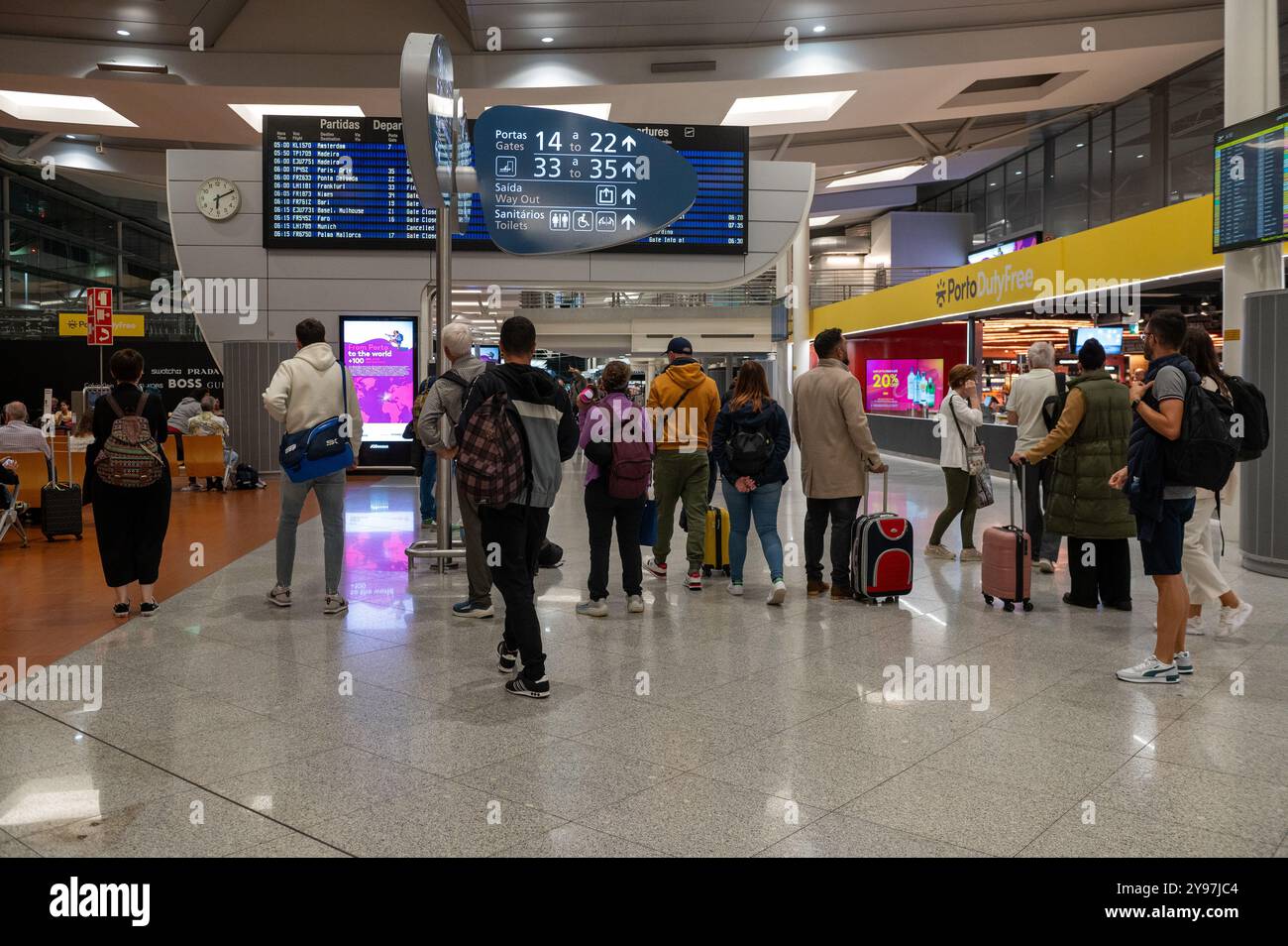 Porto, Portugal: 2024 October 6: People in the Porto-Francisco Sá ...