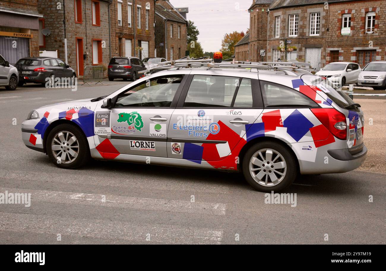 The lead car, at the head of the peloton, in the Mantilly Cycle Road ...