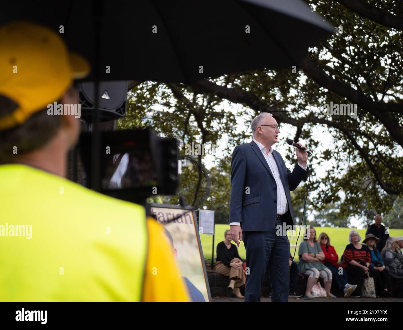 David limbrick hi-res stock photography and images - Alamy