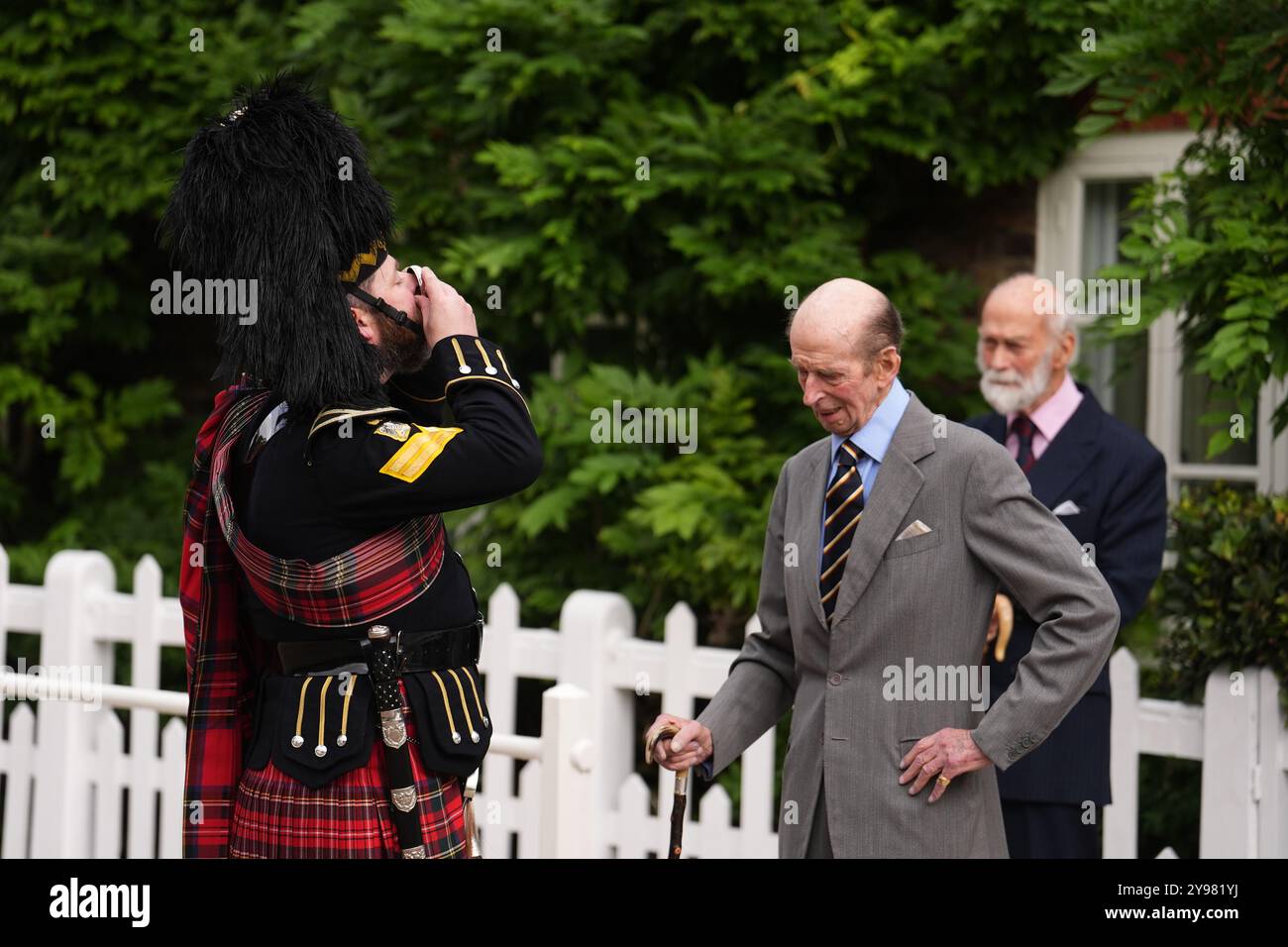Wren house kensington palace hi-res stock photography and images - Alamy
