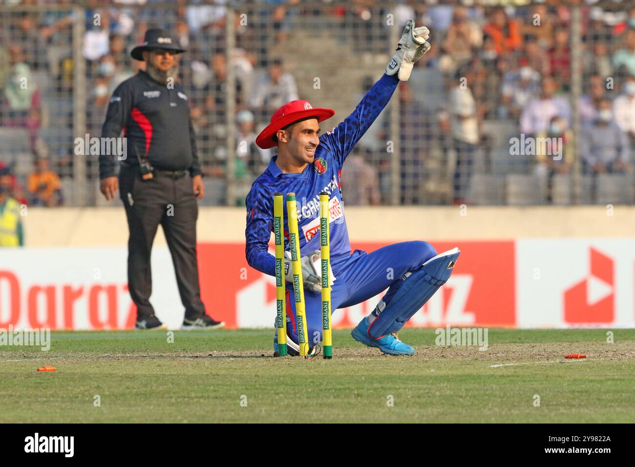 Wicketkeeper Rahmanullah Gurbaz (R) during Bangladesh and Afghanistan ...