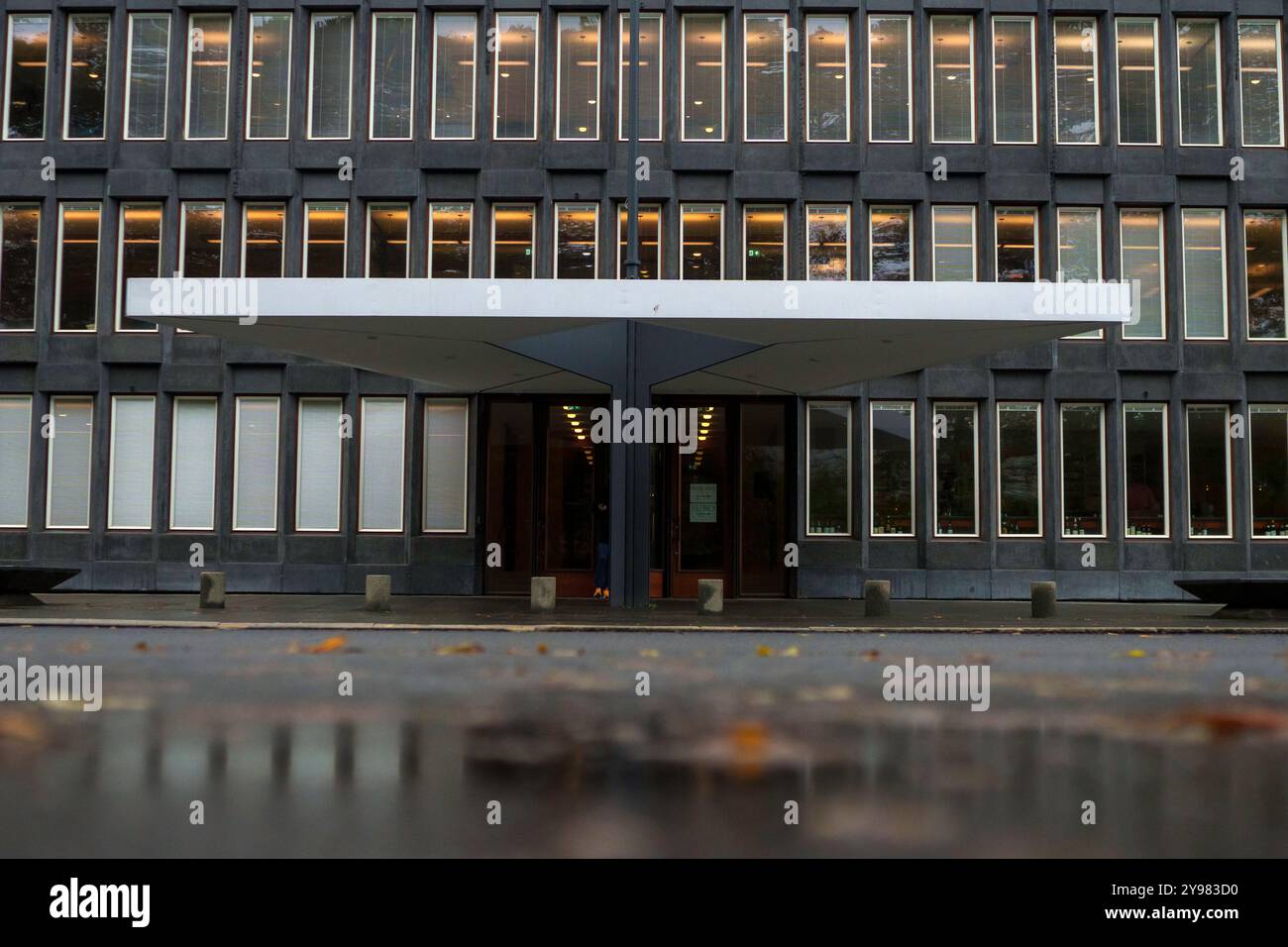 Oslo 20241009. Ambassaden Henrik Ibsens gate 48 in Oslo. Built the ...