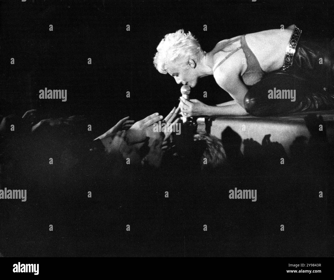 Eurythmics, music group Great Britain at Johanneshovs Isstadion, Hovet ...