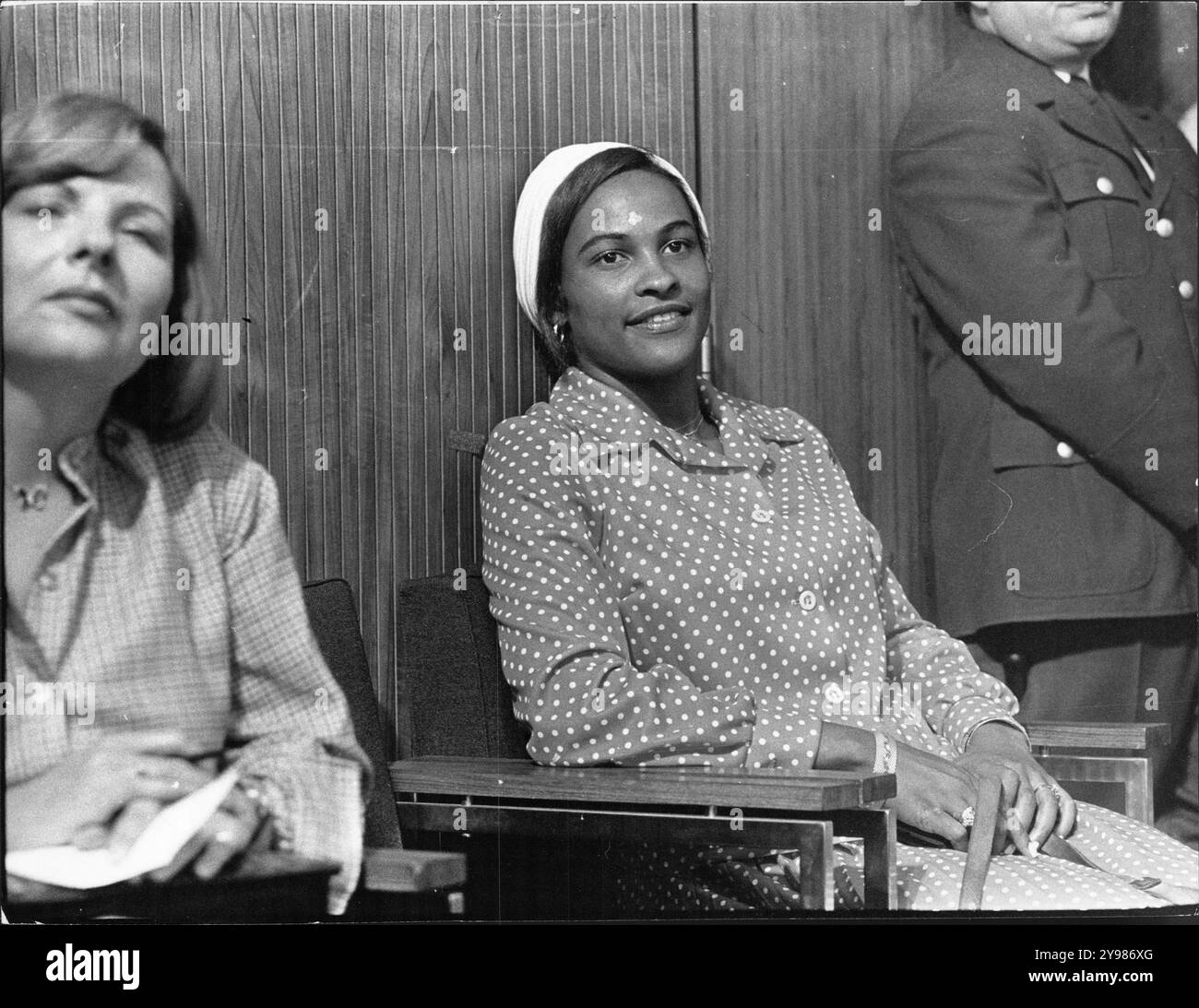 Muhammad Ali, Cassius Clay, boxer USA with wife Khalilah Ali, Belinda Boyd, in West Germany ...