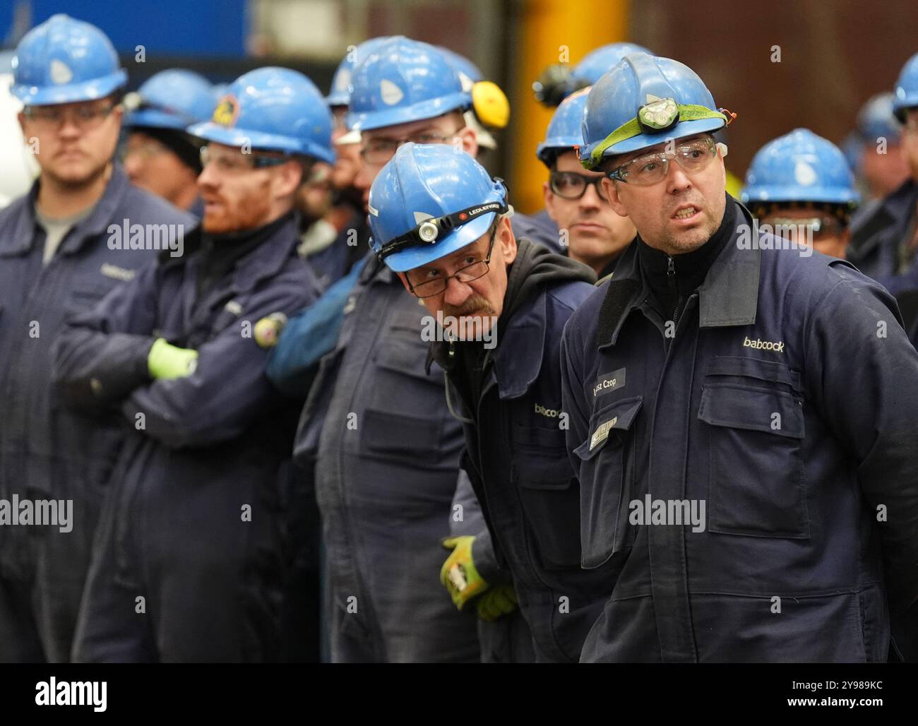 Workers during the Steel Cut ceremony for the Royal Navy's third in ...