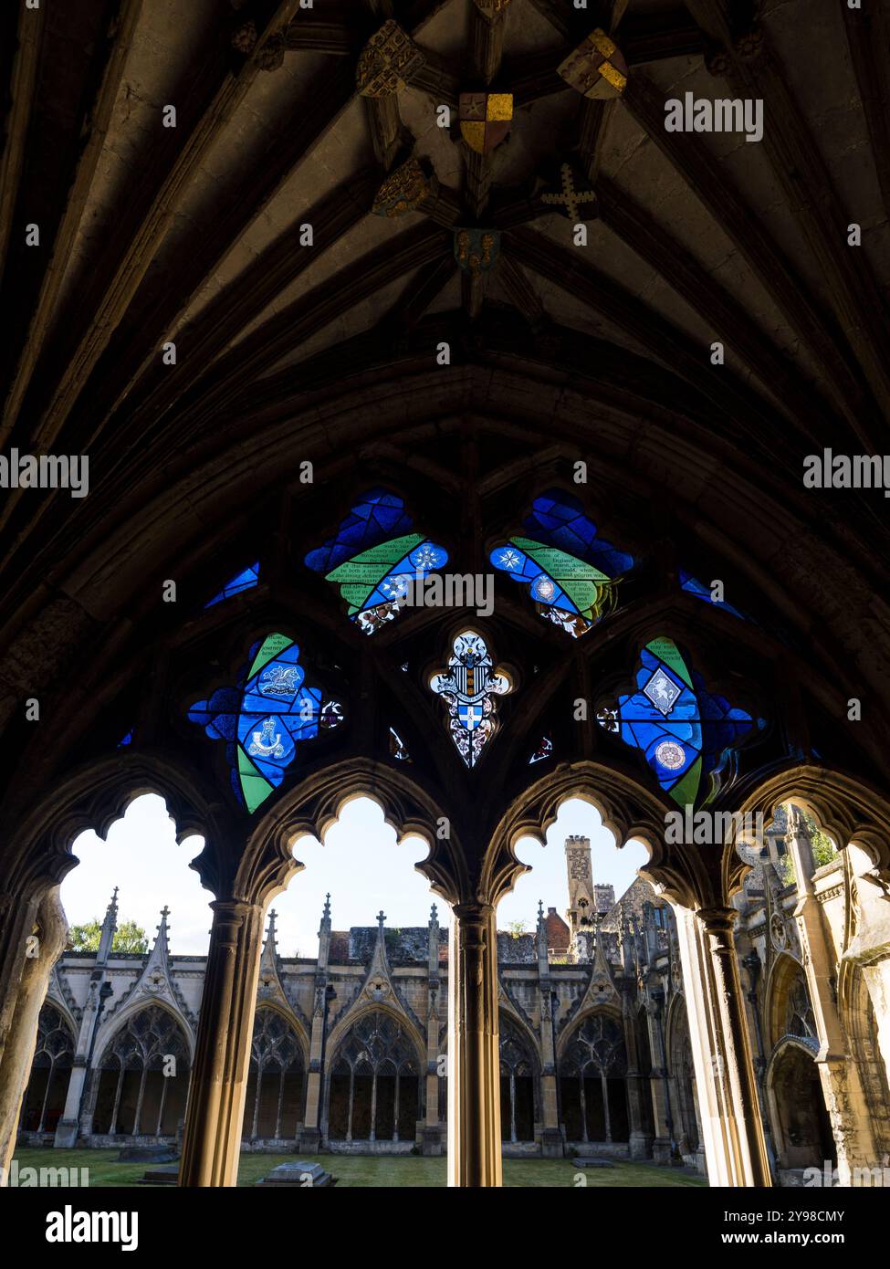 Stained Glass, The Cloisters, Canterbury Cathedral, Canterbury, Kent ...