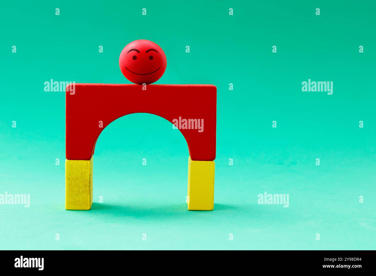 Sphere happy to achieve its goal Stock Photo - Alamy