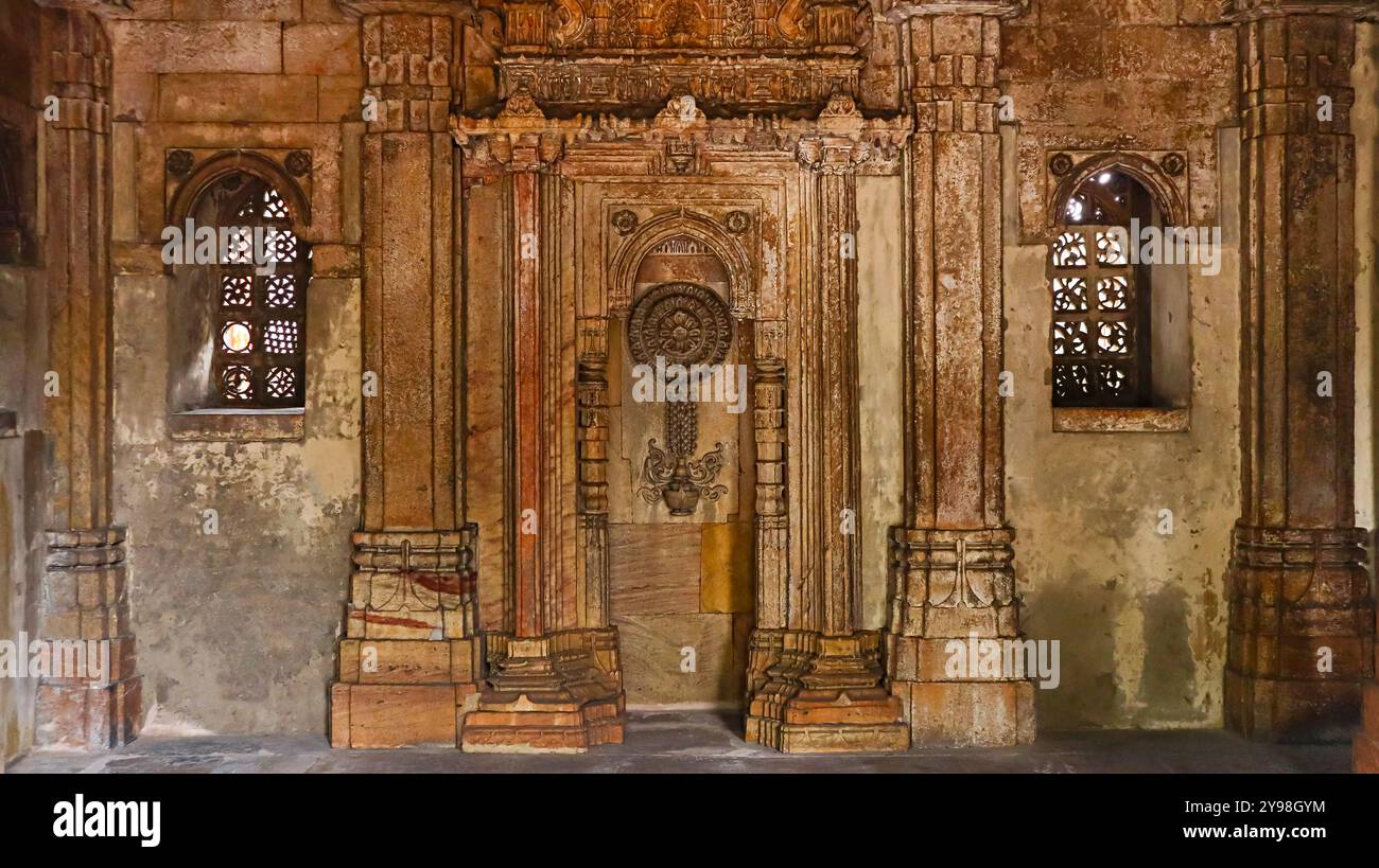 Marble carvings inside Dai Helima Sultani Mosque, a 15th-century ...