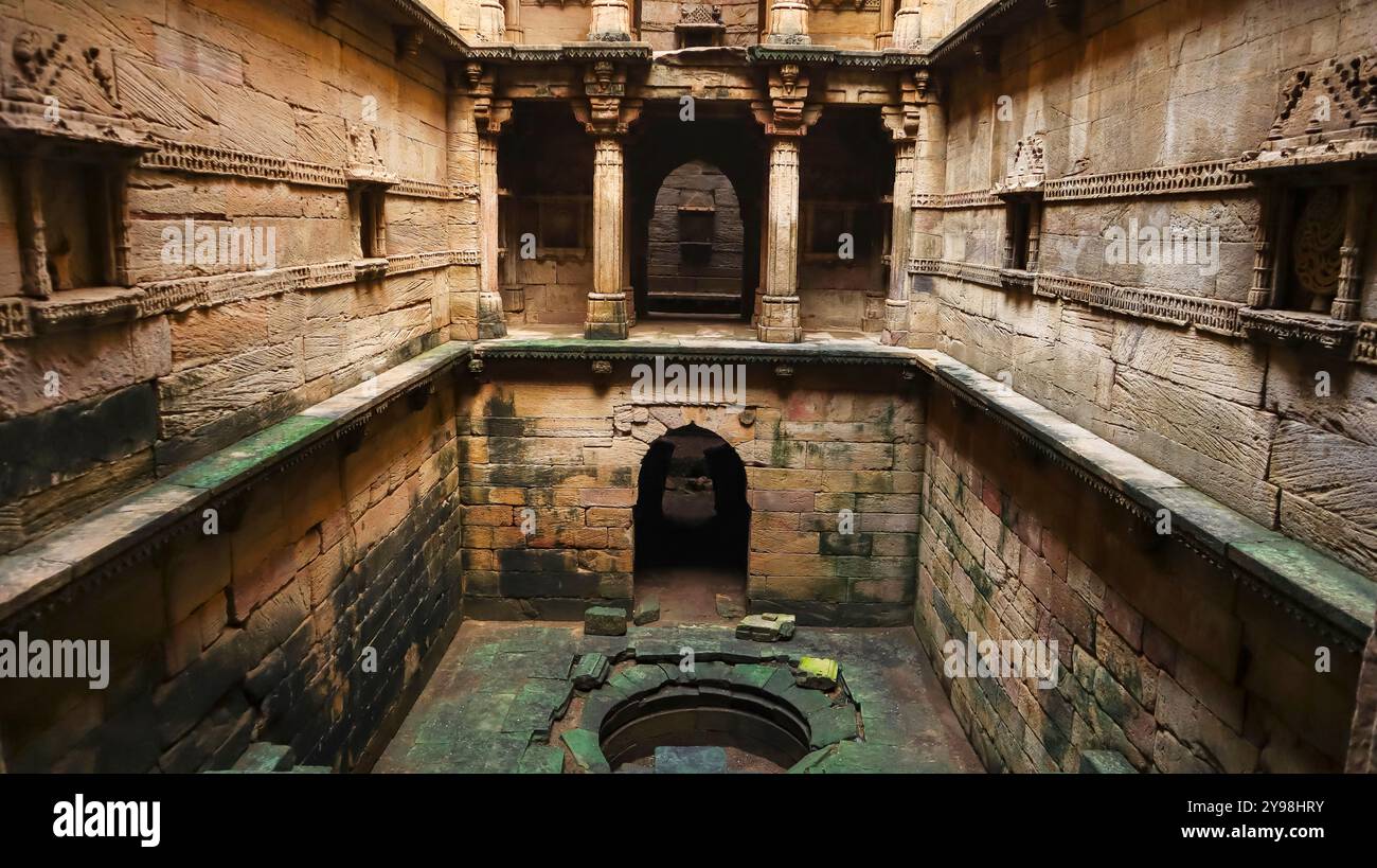 View of the dry well inside Ambapur Ni Stepwell, Gandhinagar, Gujarat ...