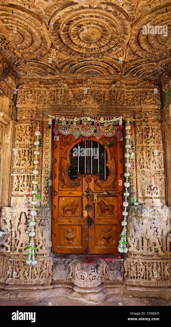 Jay shri harsiddhi mata temple hi-res stock photography and images - Alamy