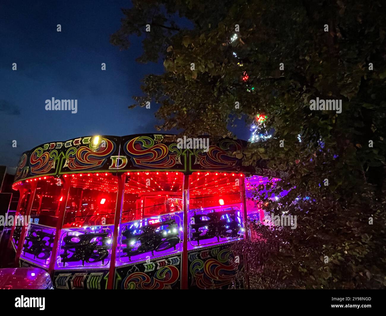 Ride at Chipping Norton Mop Fair in the Cotswolds Stock Photo - Alamy