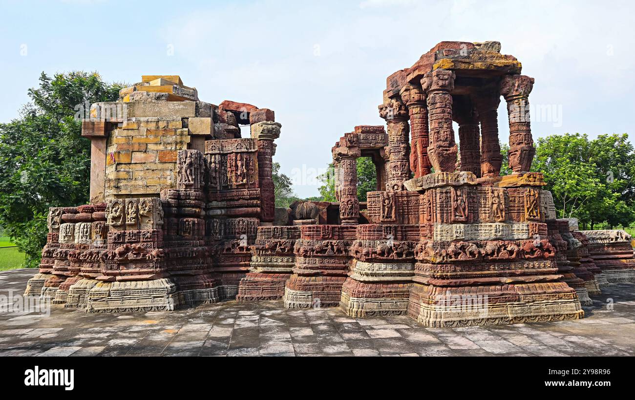 Ruined view of the sanctum and mandapa with carved pillars, Ratneshwar ...