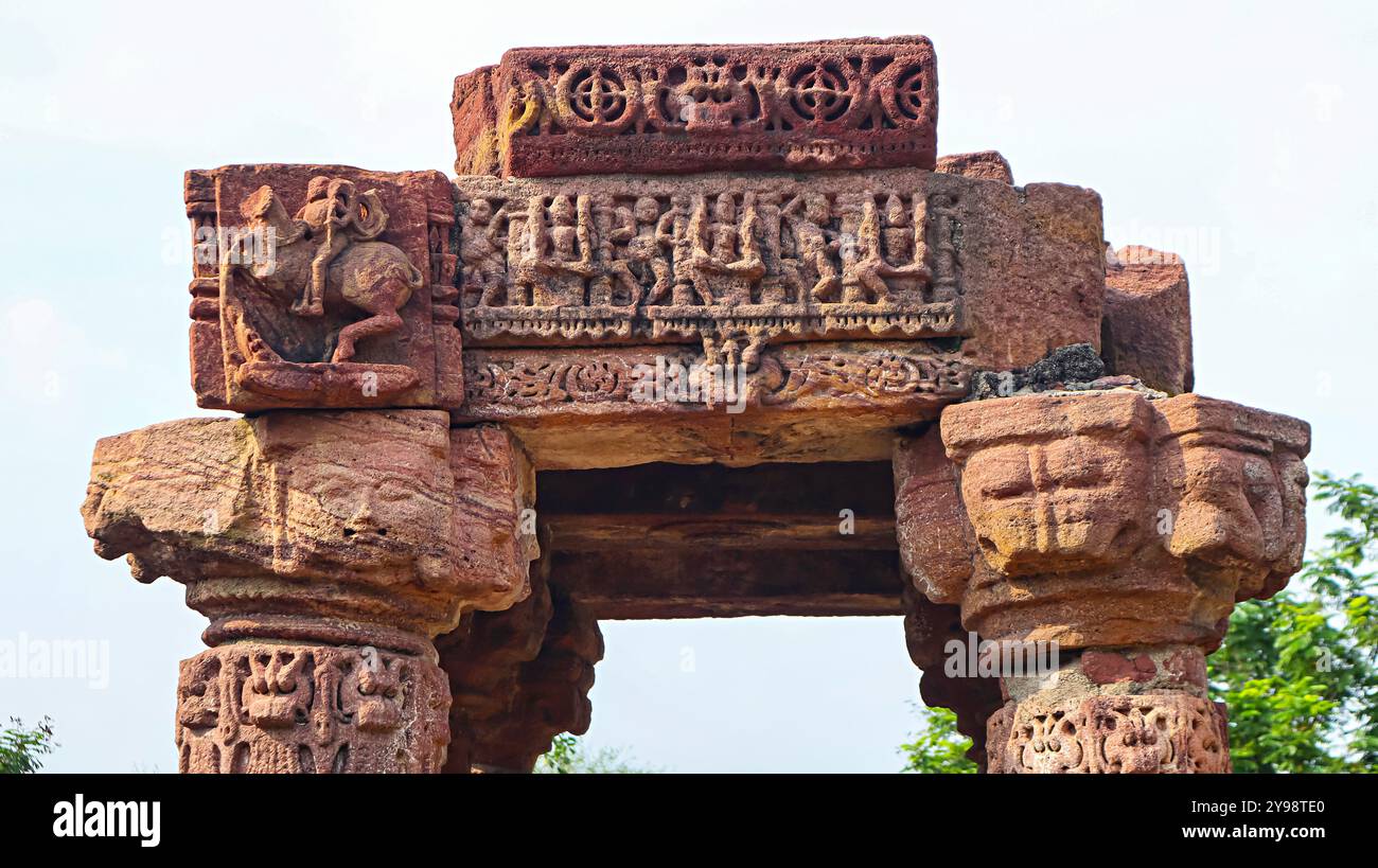 Carved sculptures of Hindu deities and mythical creatures on the ruined ...