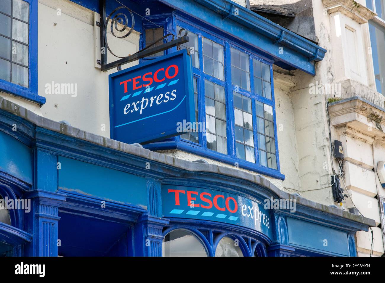 Tesco Express shop, Kendal, Cumbria, UK Stock Photo - Alamy