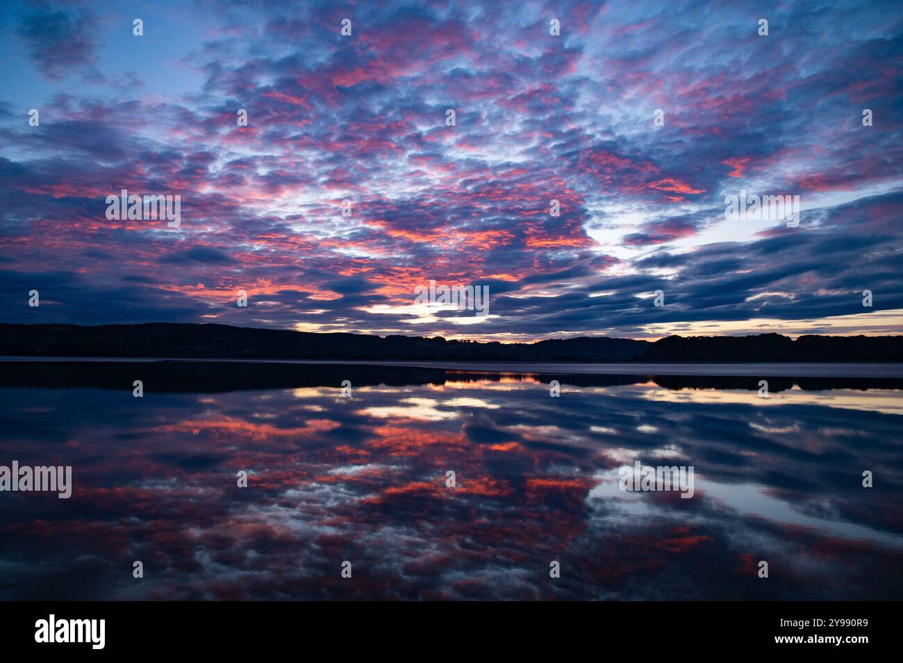 Sunset, New Barns bay, Arnside, Milnthorpe, Cumbria, UK Stock Photo - Alamy