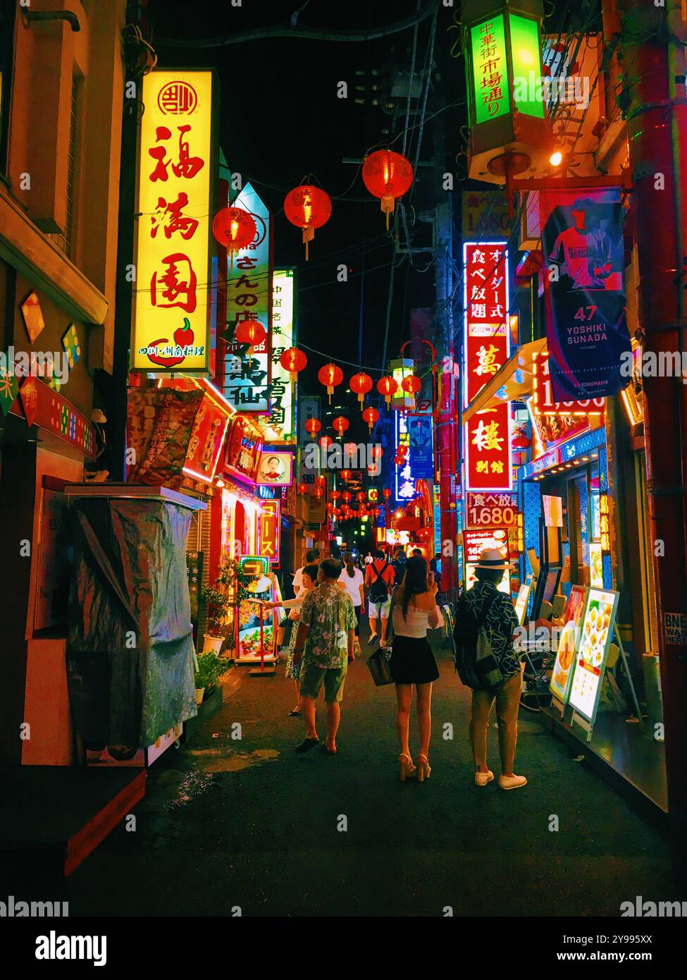 Tokyo street food market night hi-res stock photography and images - Alamy