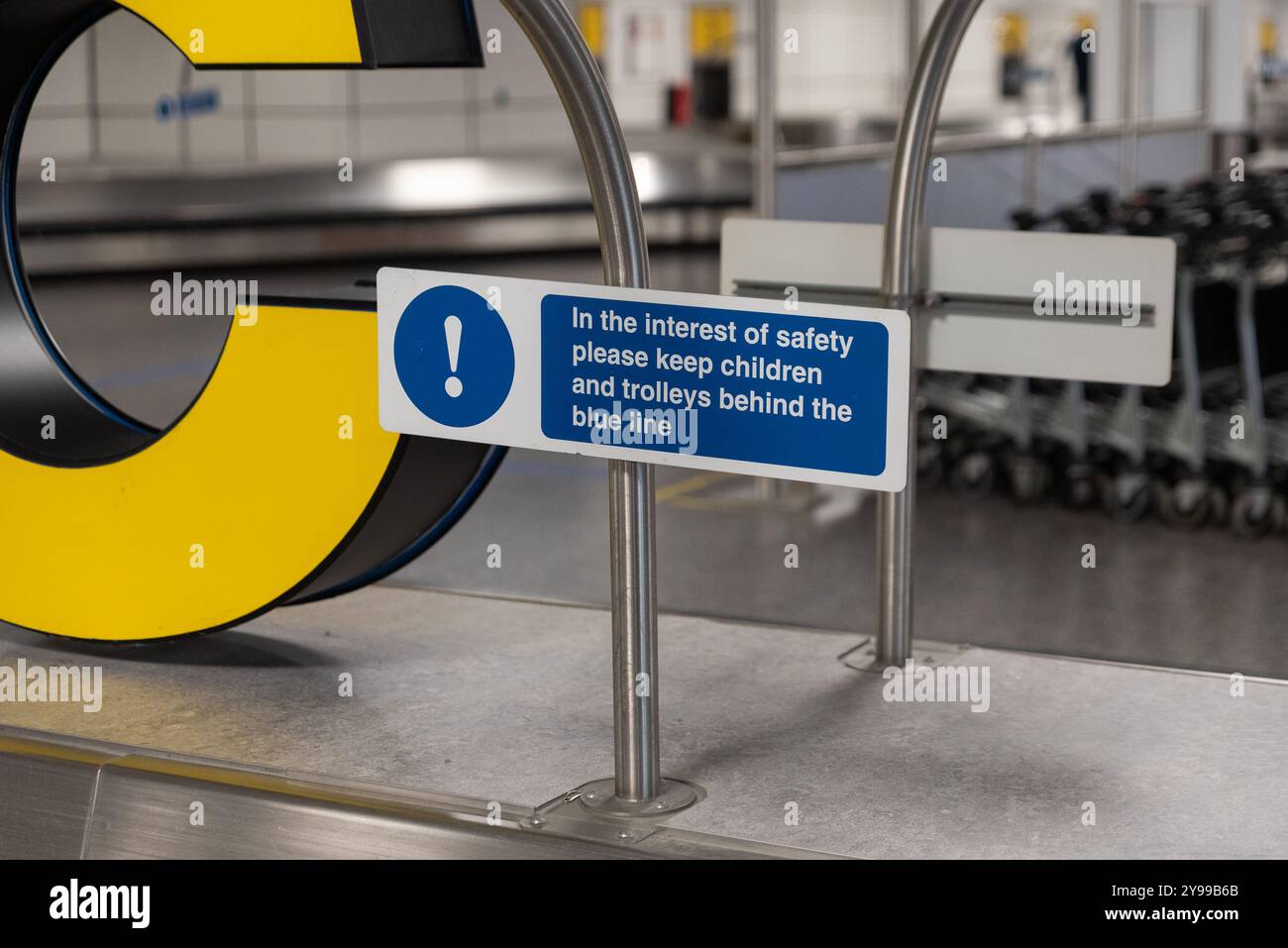 Baggage carousel at London Gatwick Airport, UK, in the baggage reclaim ...