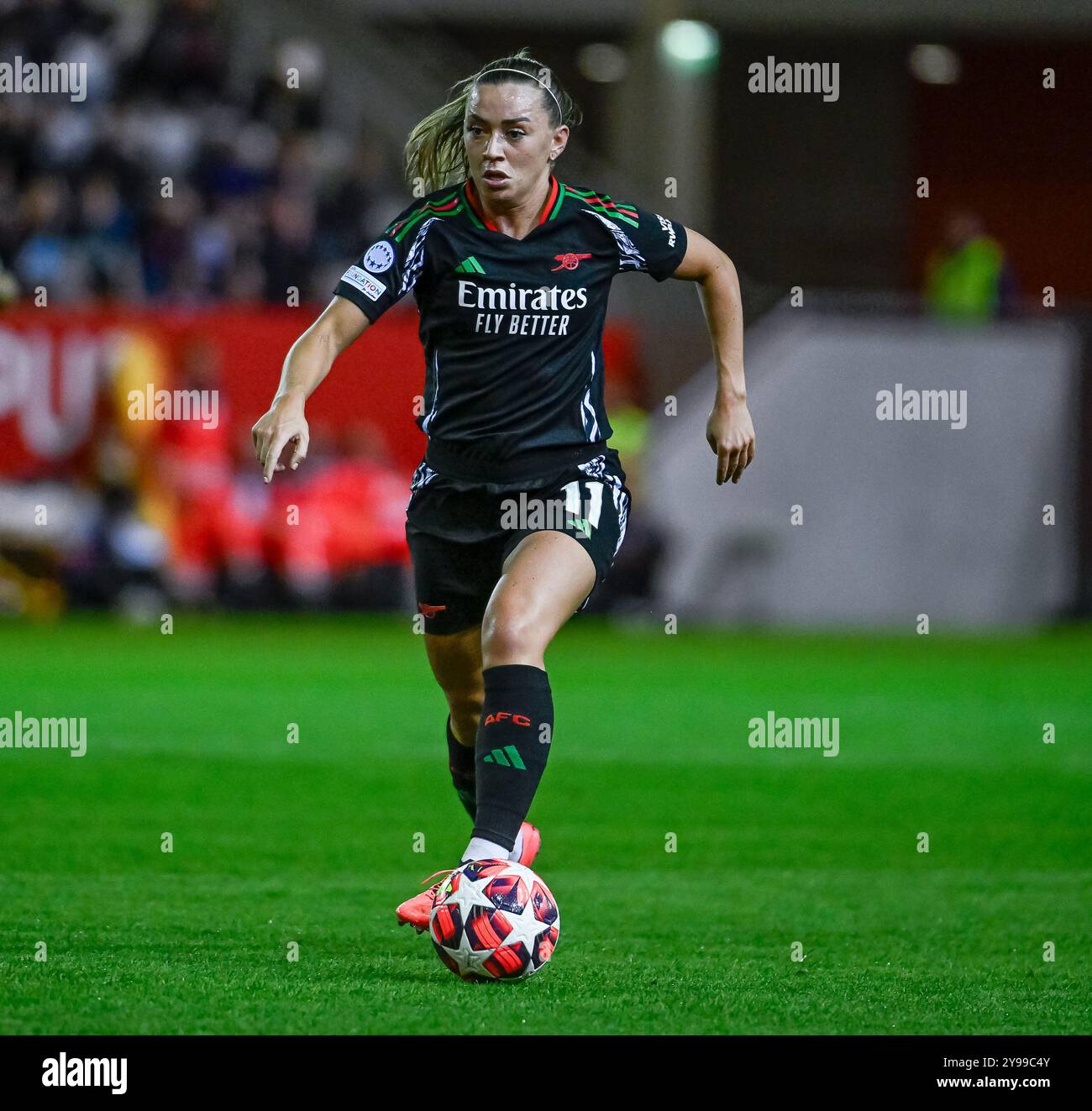 Katie McCabe (Arsenal Woman FC, #11). GER, FC Bayern Muenchen vs ...