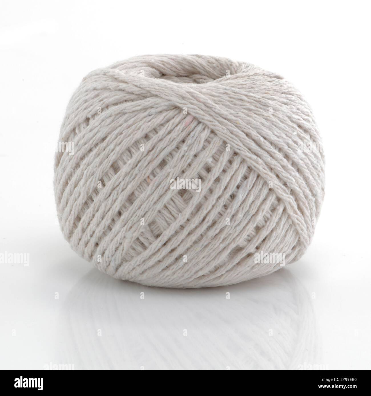 Ball of string drawing hi-res stock photography and images - Alamy