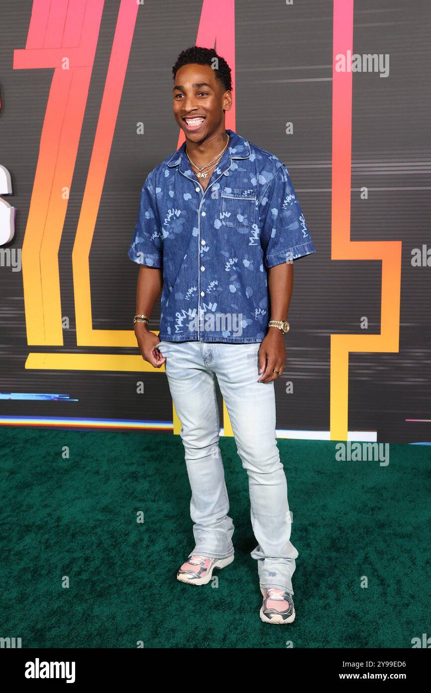 Fly Guy DC at arrivals for BET Hip Hop Awards 2024, Drai s Nightclub ...