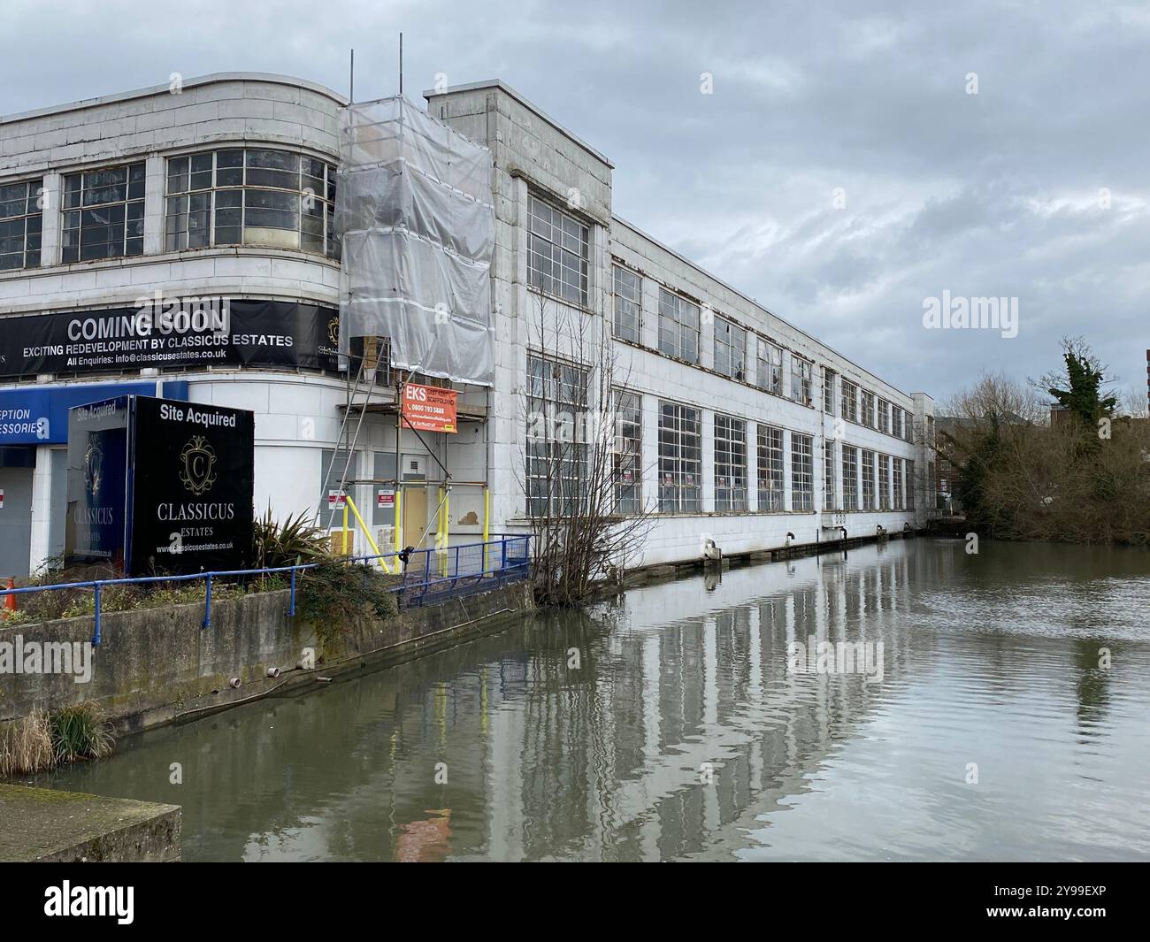 1930s manufacture smartphone stock photos and images - Alamy