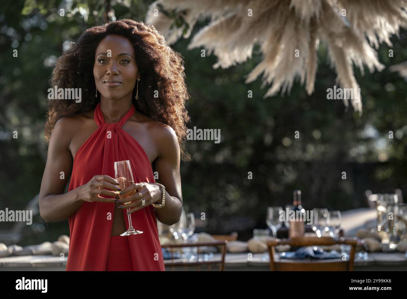 Three Women DeWanda Wise Stock Photo - Alamy