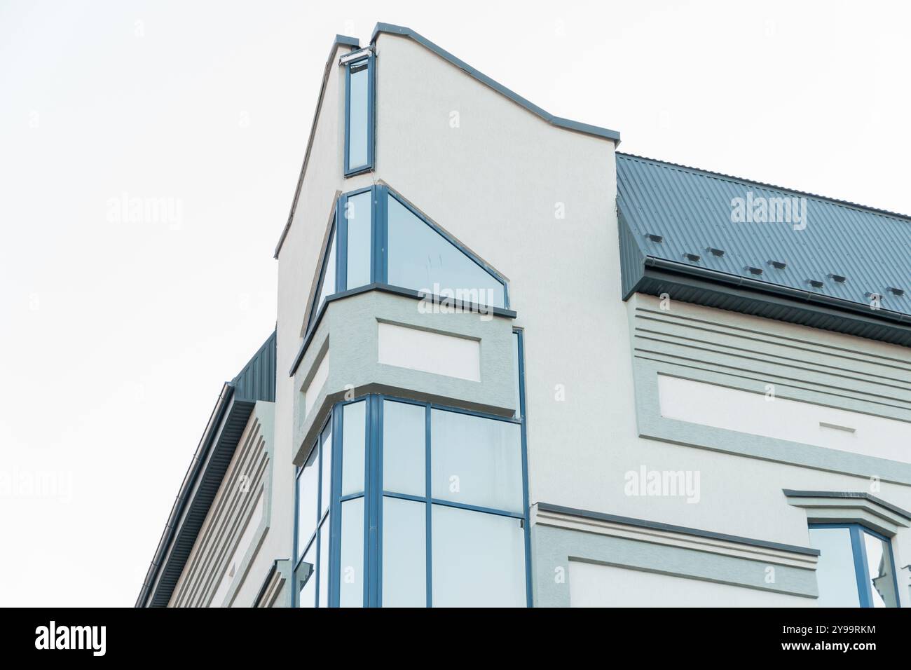 Angular building featuring hi-res stock photography and images - Alamy