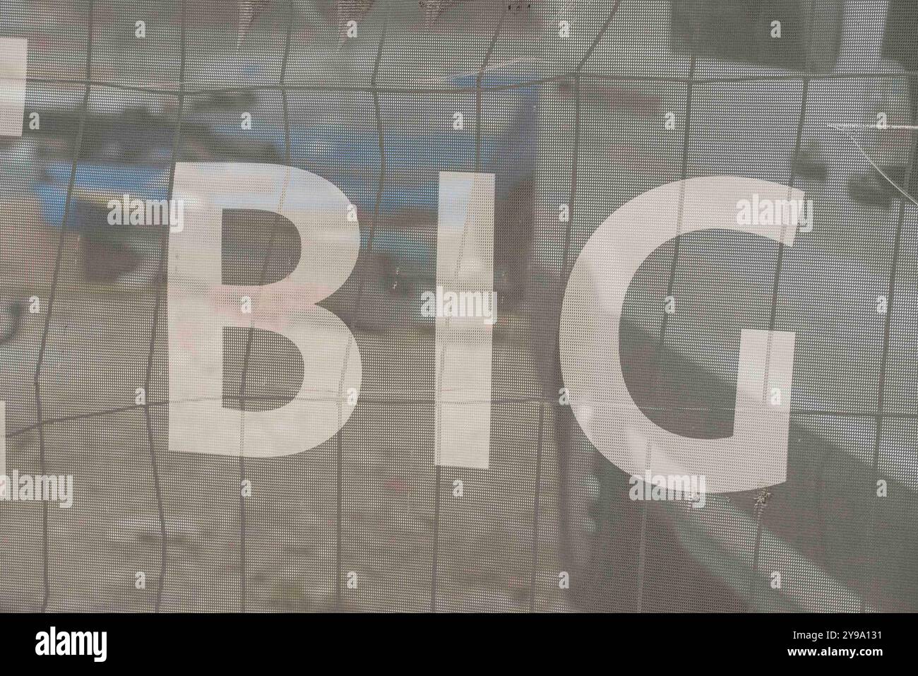 Arrow sign showing direction, symbol for leadership and management ...