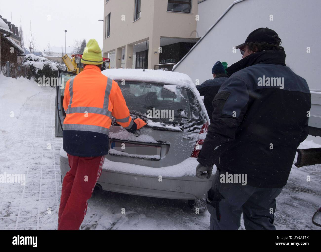 car breakdown on the street, fixing a car on the road car breakdown on ...