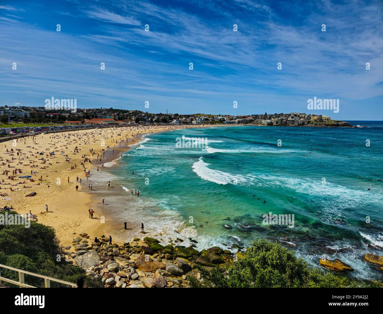 Bondi beach cliffs australia hi-res stock photography and images - Alamy