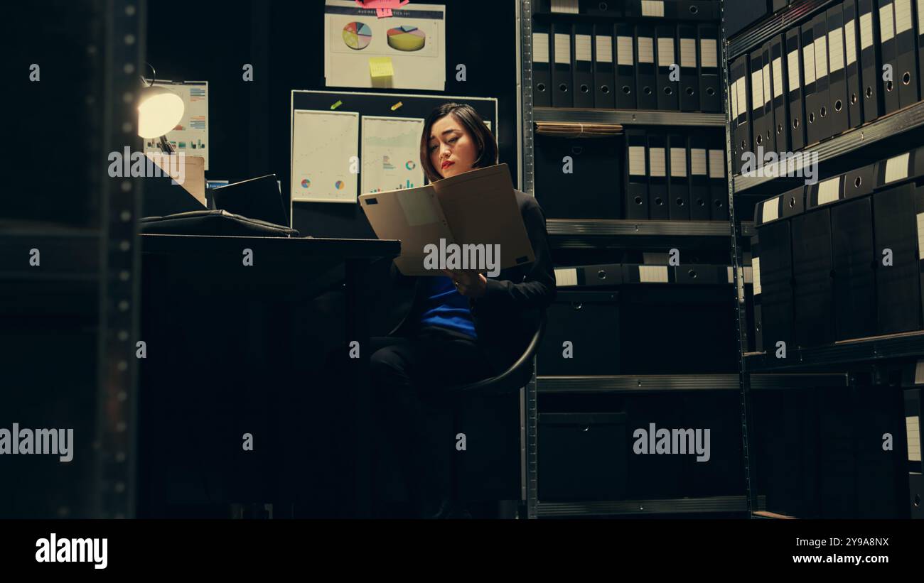 Official document folders hi-res stock photography and images - Alamy