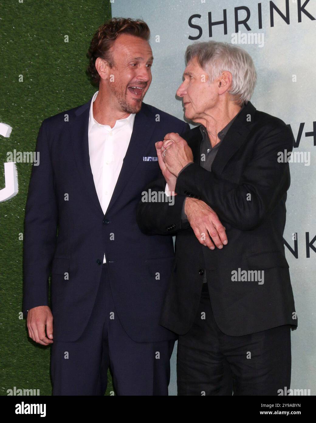 LOS ANGELES - OCT 8: Jason Segel, Harrison Ford at the Shrinking Season ...