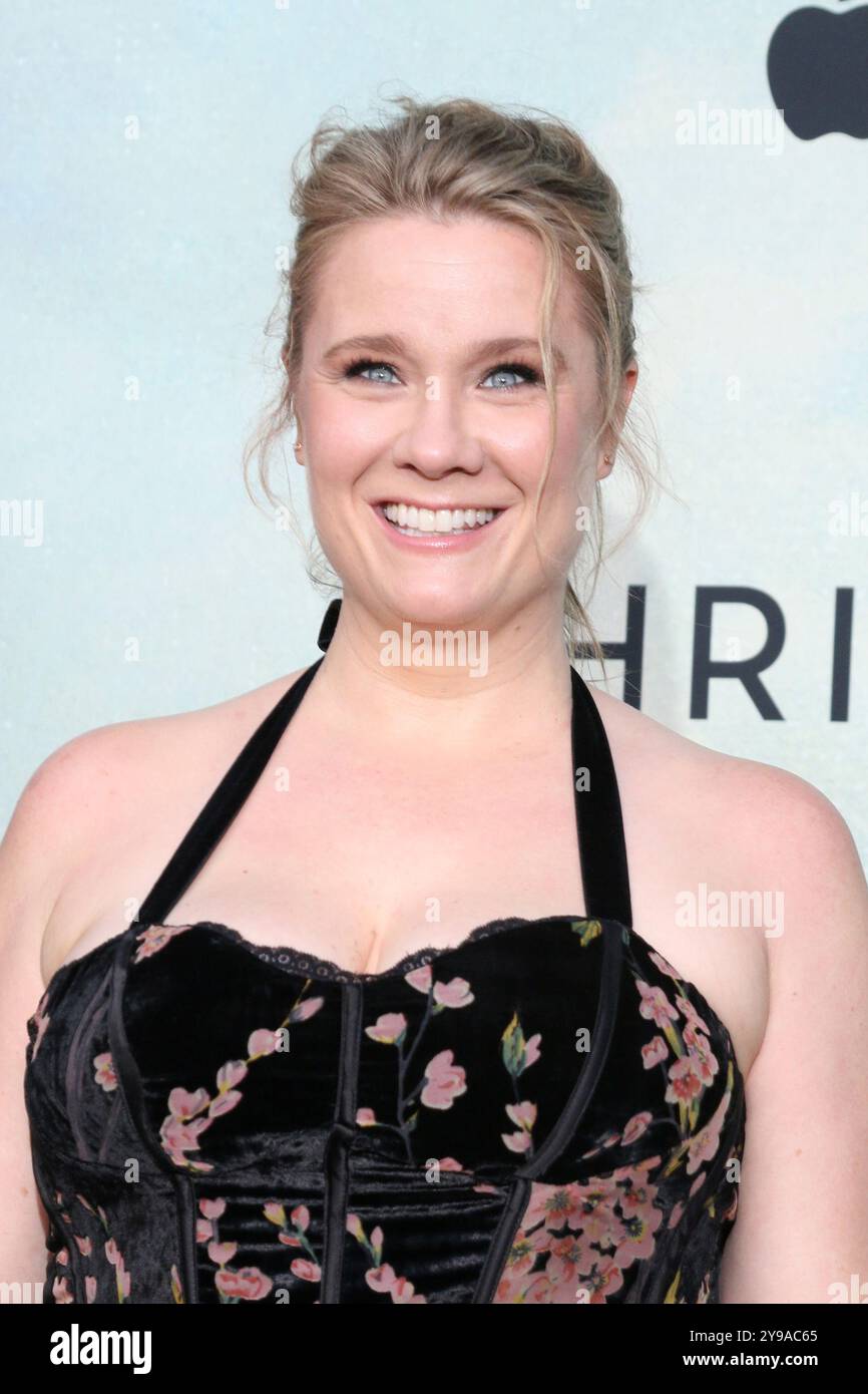 LOS ANGELES - OCT 8: Kimberly Condict at the Shrinking Season 2 ...
