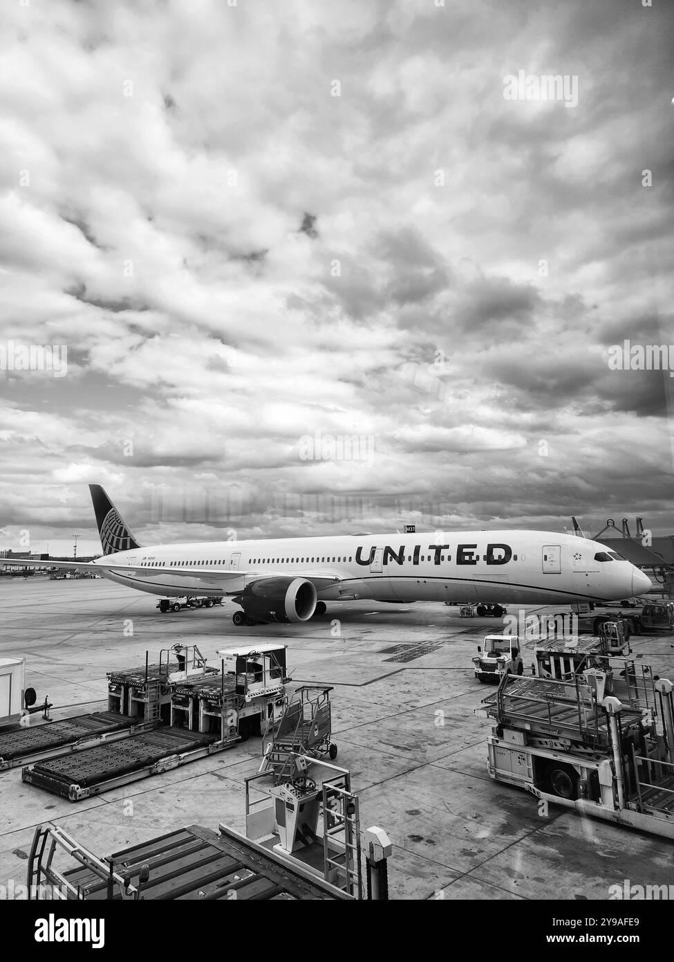 Chicago, USA - April 29, 2023: Boeing 787-300ER united airlines at ...