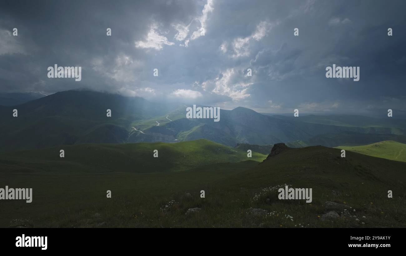 Sun rays clouds mountain hi-res stock photography and images - Alamy